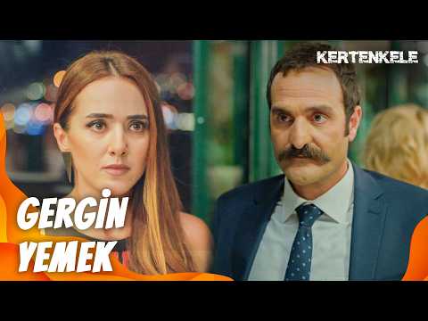 Melis, Ziya'yı romantik yemeğe çıkardı ama - Kertenkele 36. Bölüm