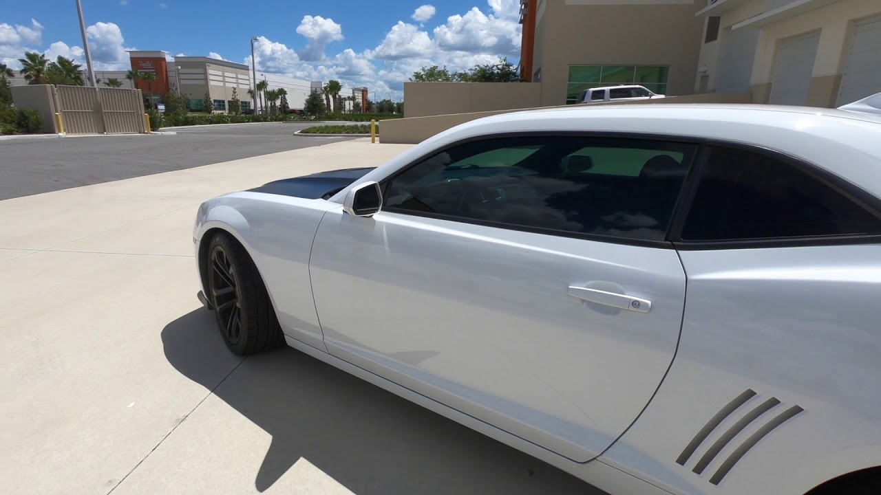 Supercharged 2015 Camaro 1Le Start Up and SS comparison. - YouTube