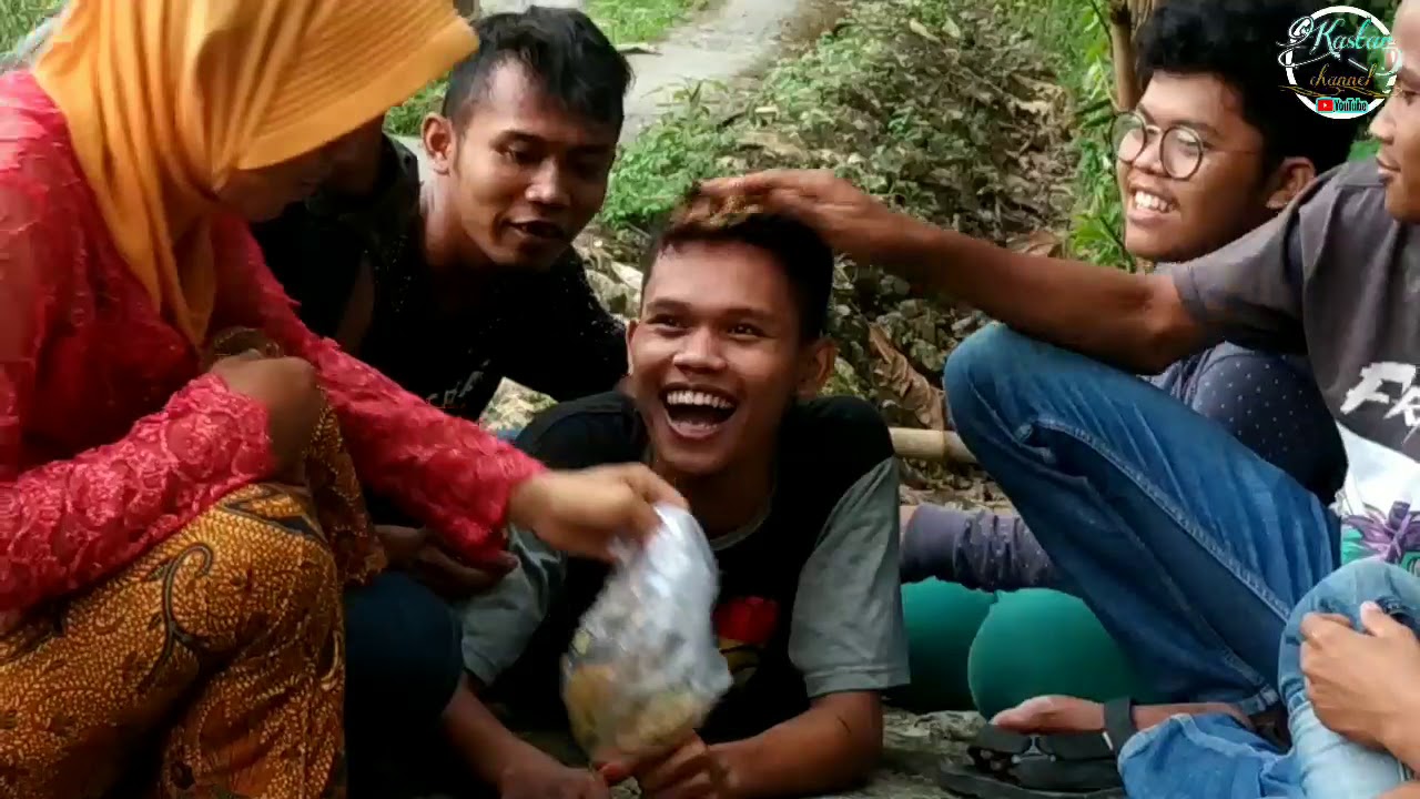 Mbah Gedhang - ( Aku dak kuat Part ~ 2 ) - YouTube