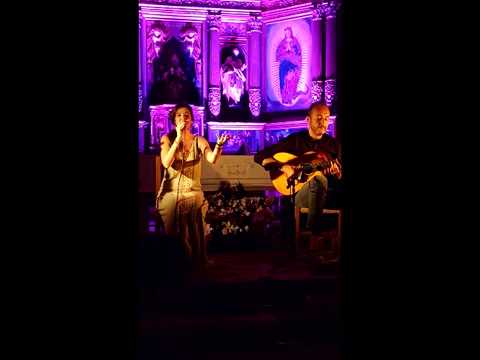 María la Portuguesa - María Sedano (voz) y Mariano Mangas (guitarra ...