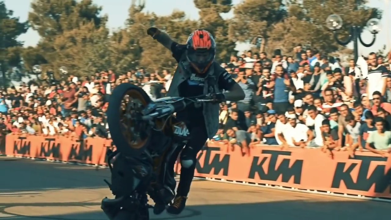 Ktm Duke 390 stunt -2018 | O MY GOD | - YouTube