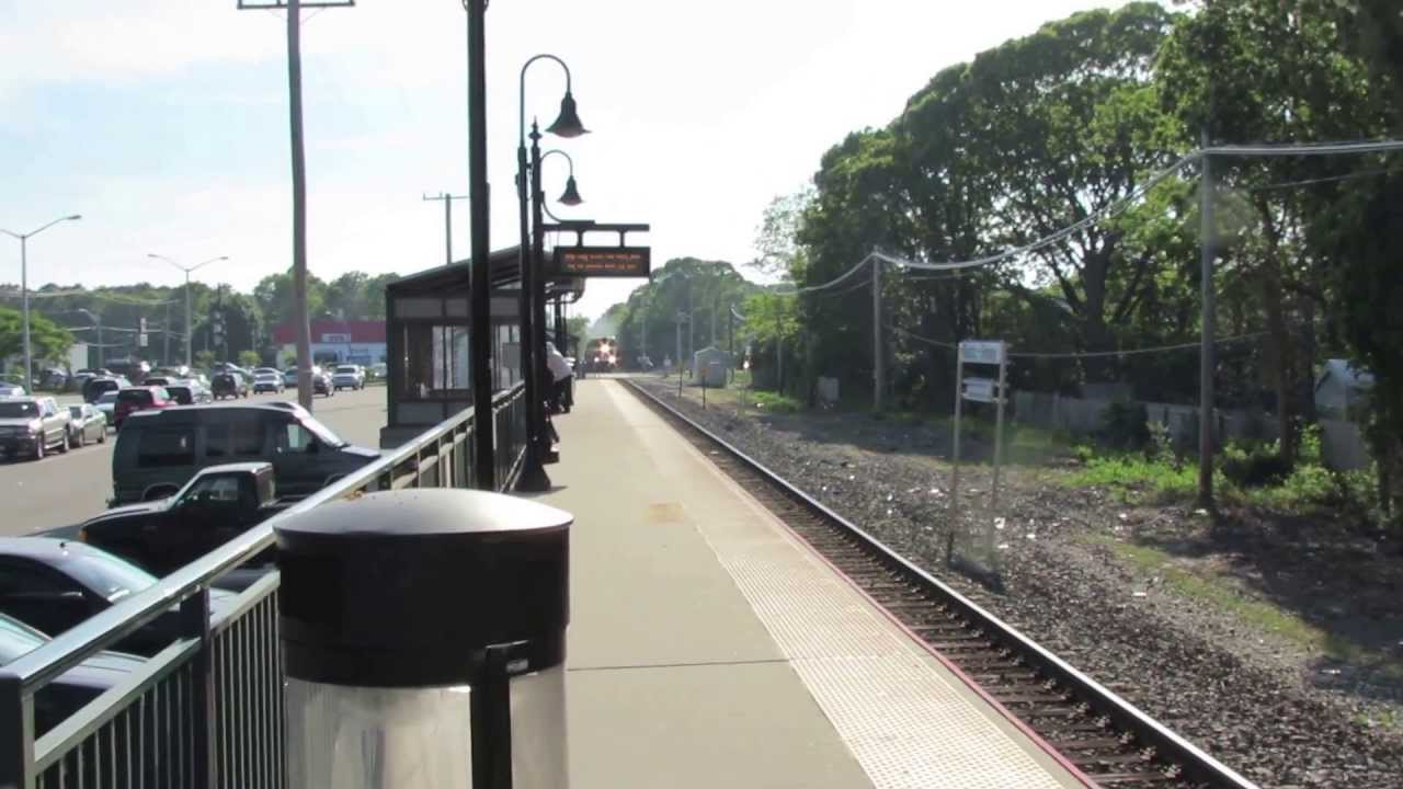LIRR Train 2798 The Cannonball at Mastic-Shirley Station on Friday May ...