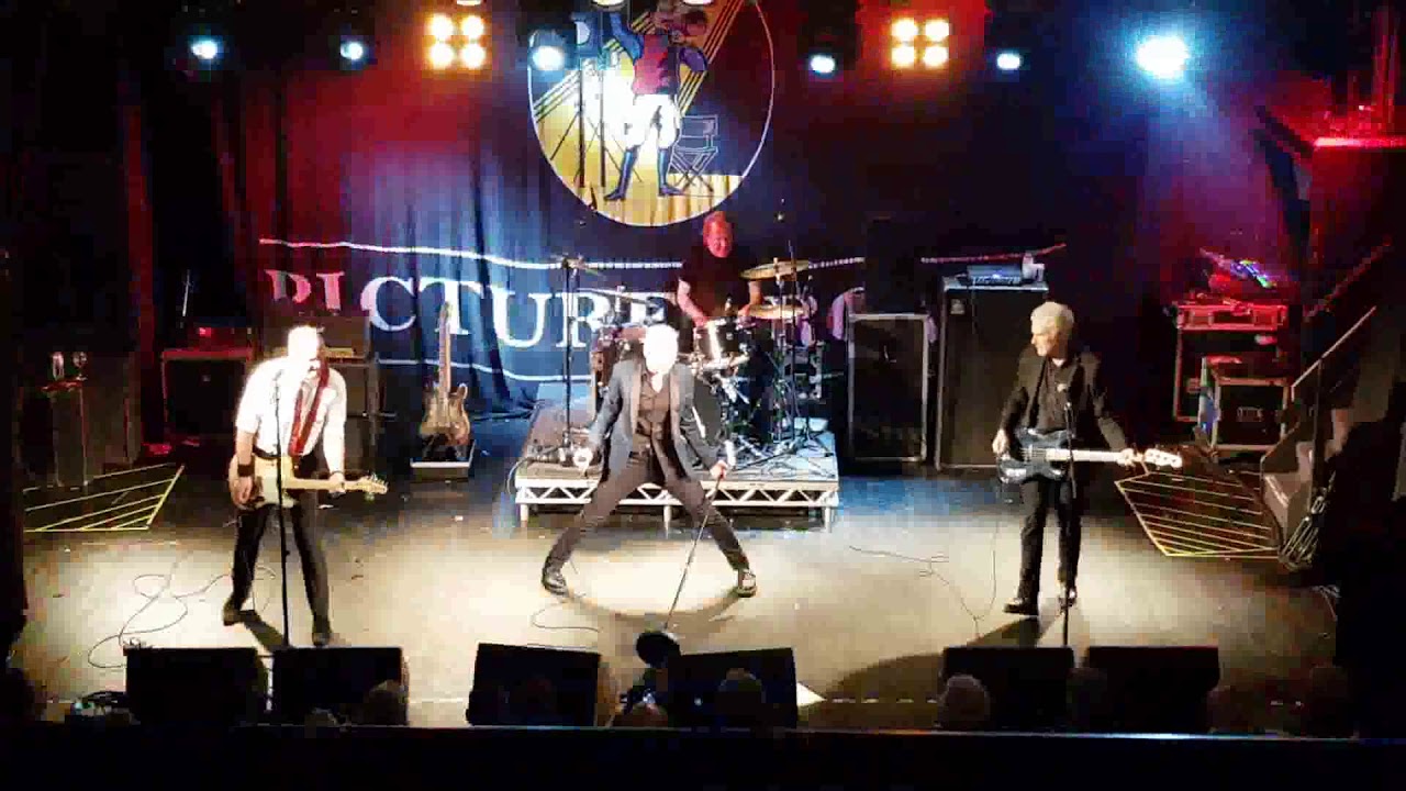 Dr Feelgood - Milk And Alcohol: Holmfirth: February 2020 - YouTube