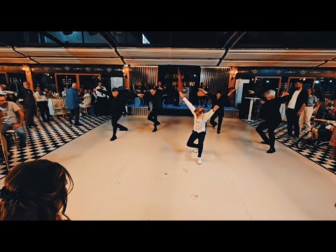 Zeybek Ekibi Kostak Ali,  Arda ile Gerizlerbaşı Cumaovası.  Kuzenin Nişanında Zeybek Süprizi