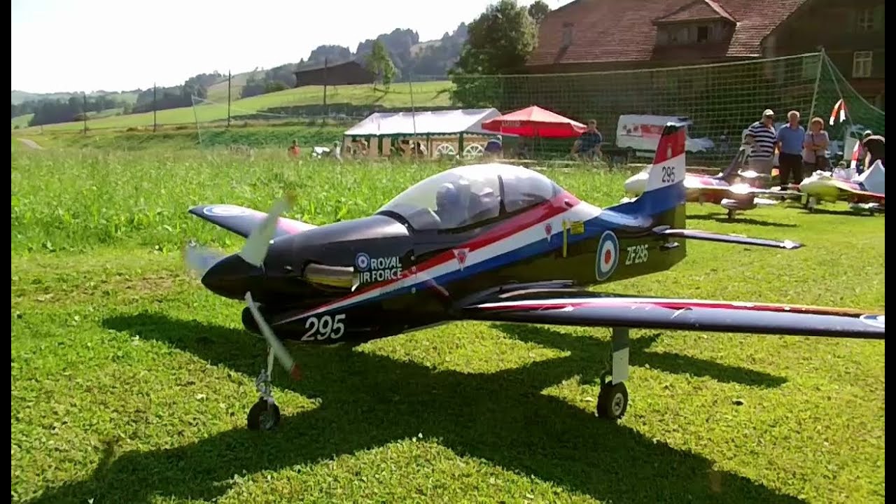 RC Embraer Tucano TurboProp - YouTube