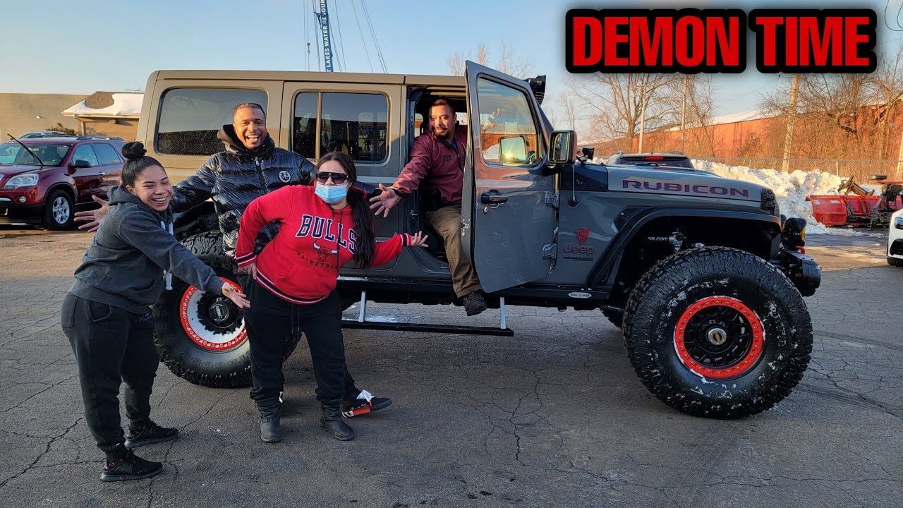 FIRST DRIVE IN MY 840HP DEMON JEEP HAD SOME FUN IN THE SNOW - YouTube