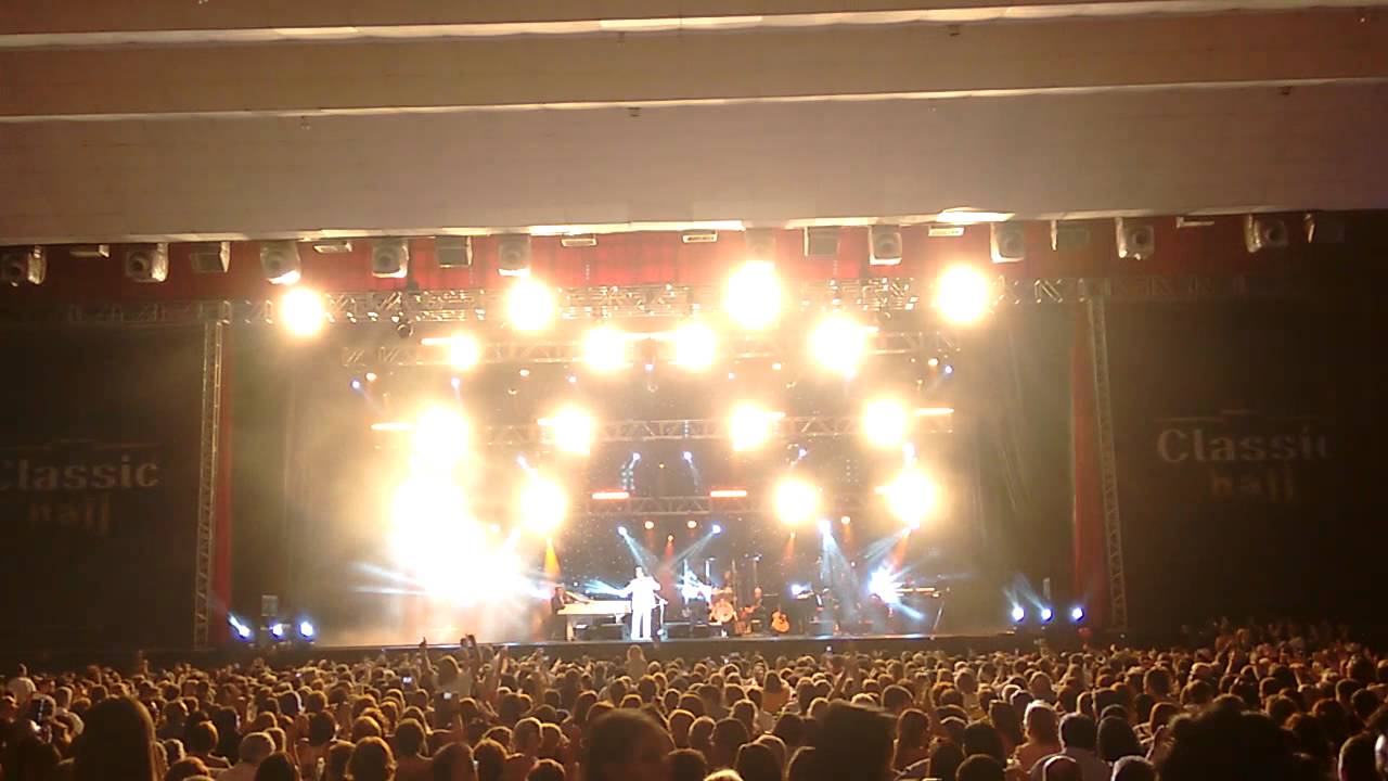 Roberto Carlos em Recife - Esse Cara Sou Eu (Classic Hall 23.10.2015 ...