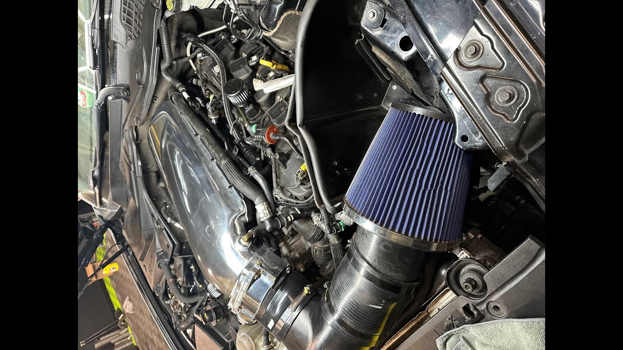 Mustang Holley Hi ram Install - YouTube