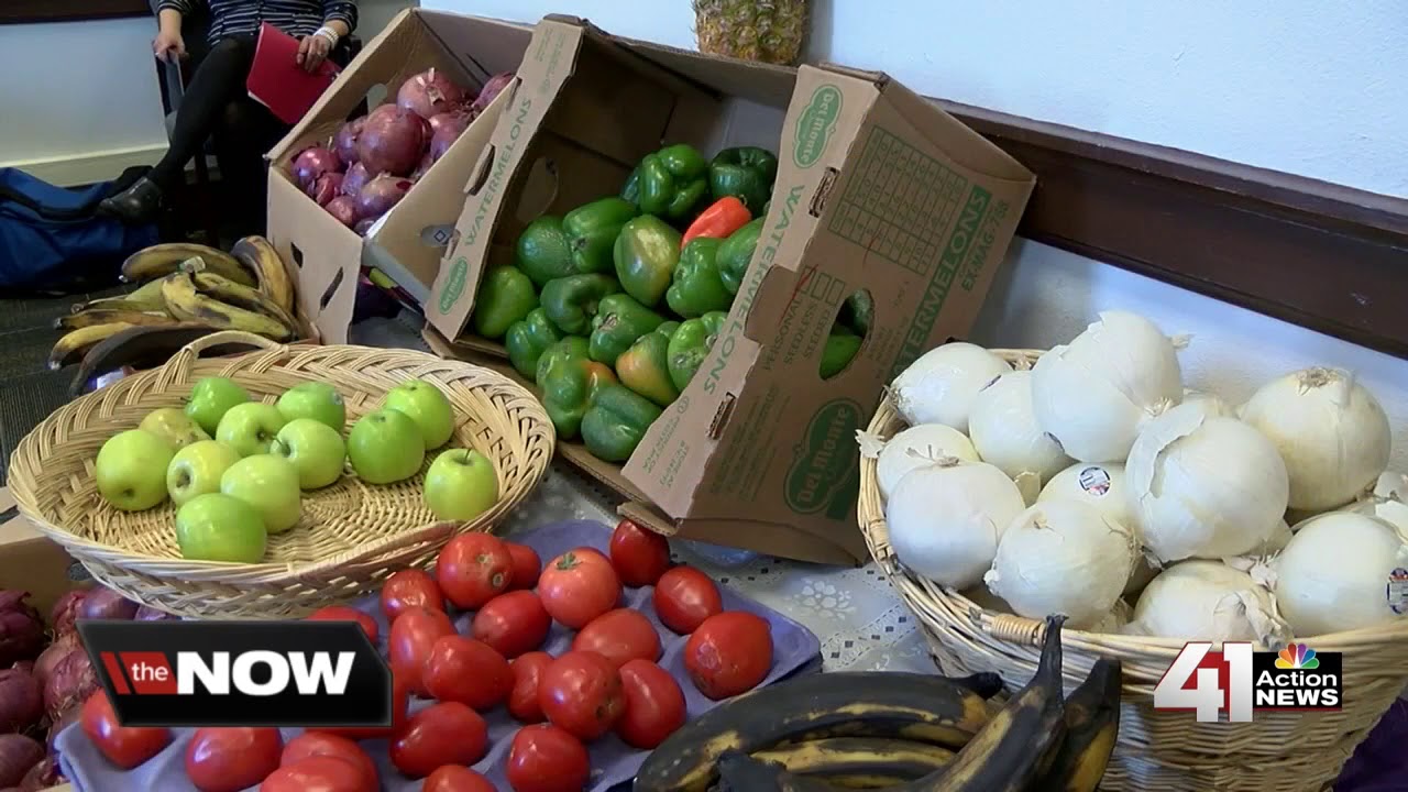 Northeast High School Alumni Association opens food pantry at school ...