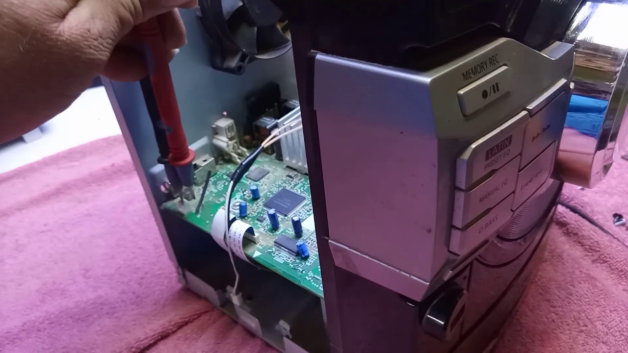 SOM PANASONIC AKX36 CON F61 - YouTube