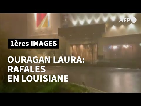 Pluie battante et rafales de vent alors que l'ouragan Laura atteint la ...
