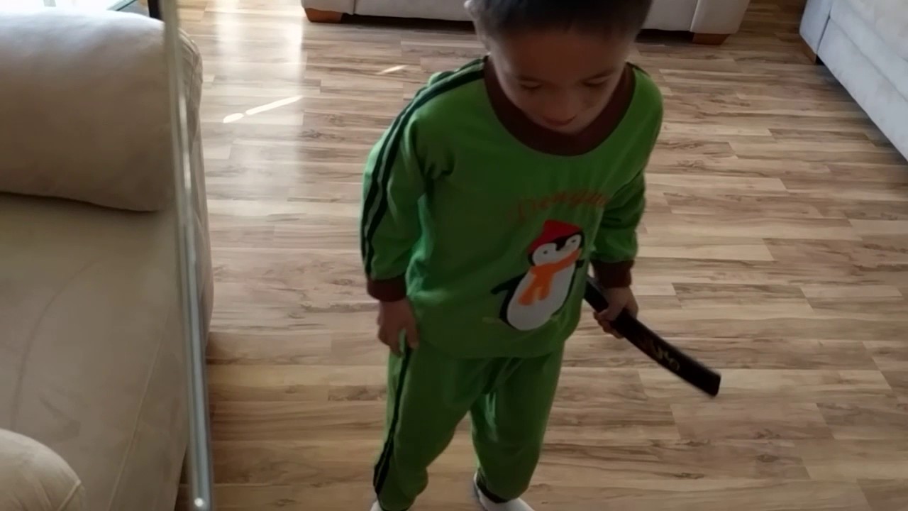 Nathan cool fighting moves - YouTube