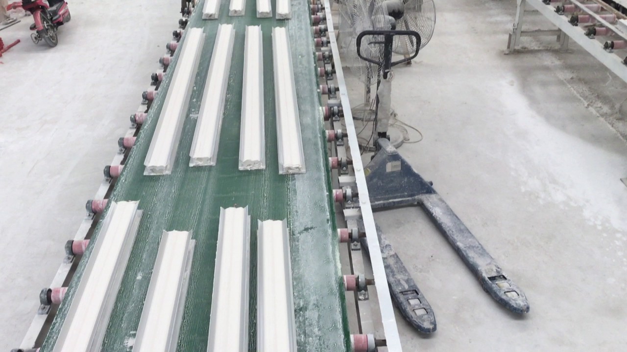 gypsum cornice plaster cornice making machine - YouTube