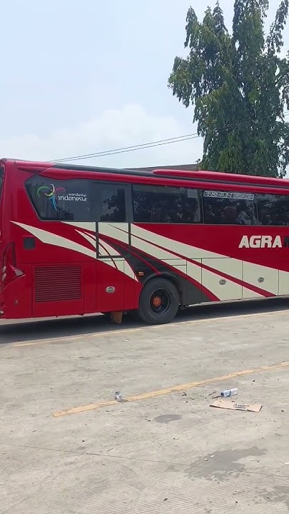 Bus Agra Mas di Terminal Pakupatan Serang #shorts - YouTube