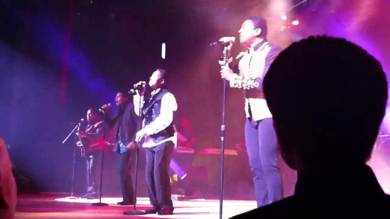 The Jacksons - Unity Tour 6/22 - Lovely One - YouTube