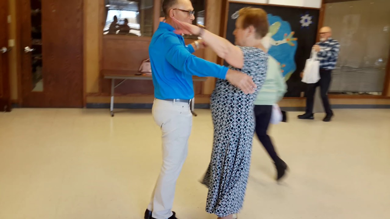 Dancetime(1) - YouTube