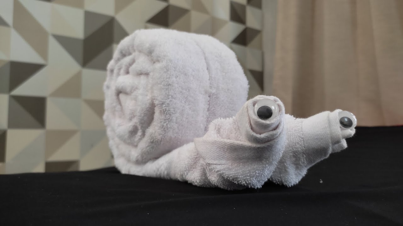 TOWEL ANIMAL SNAIL | Towel art tutorial - YouTube