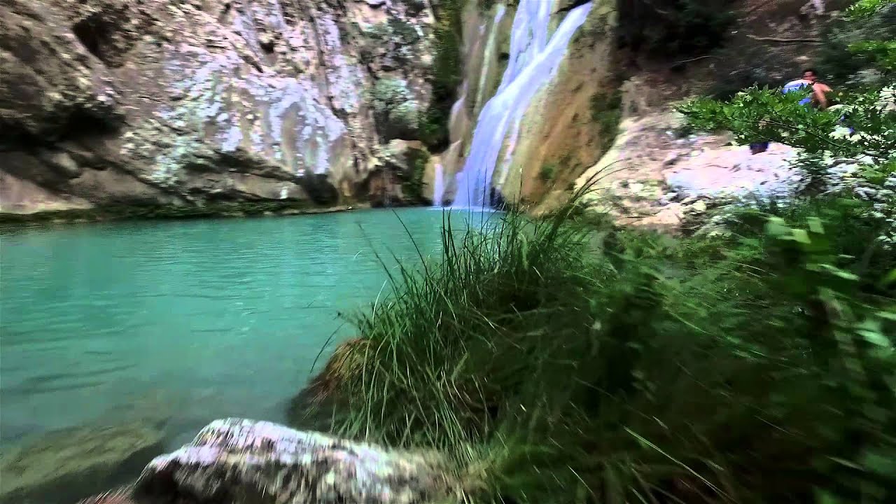 ΠΟΛΥΛΙΜΝΙΟ | με ένα drone | Messinia's best kept secret - Polilimnio ...