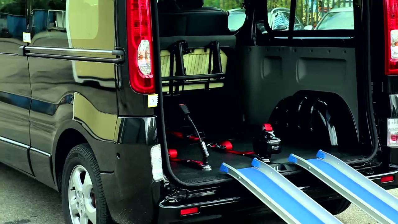 Coach Work - George Newberry Coachbuilders - YouTube