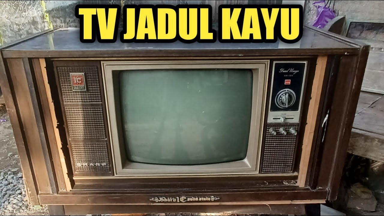TELEVISI KAYU BARANG JADUL KUNO STB SHARP - YouTube