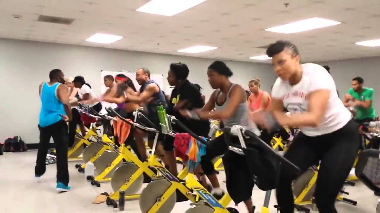 Energetic & Amazing Personal Trainer Motivation - YouTube