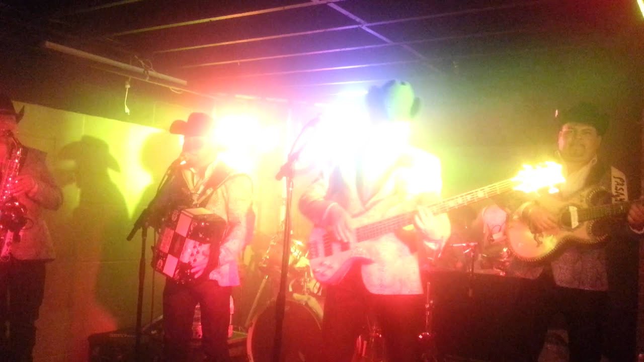 CONJUNTO RIO VERDE "CORAZON MAGICO" - YouTube