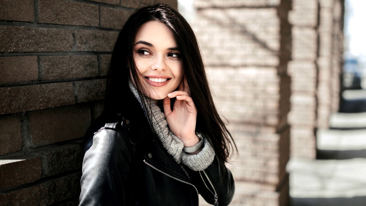 Costa Mee - Rising In - YouTube