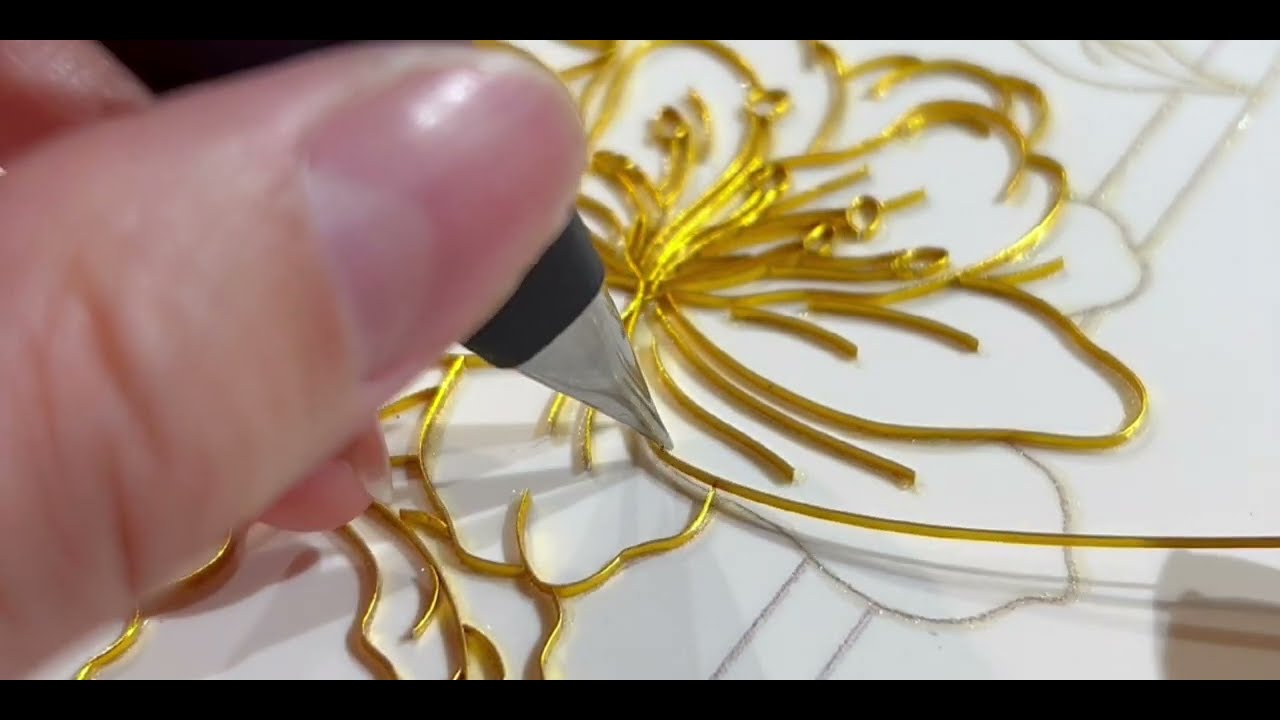 景泰蓝掐丝珐琅（Cloisonne ebamel making process）桃花 - YouTube