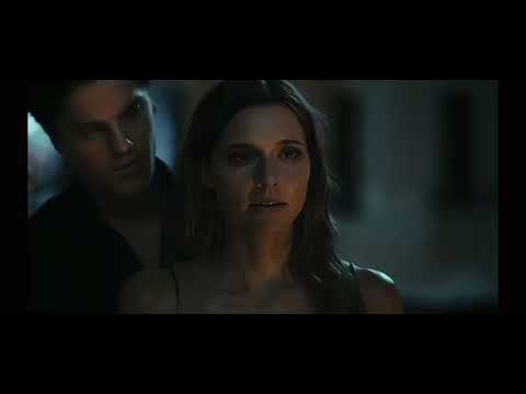 Fall for Me / Kissing Scene - Lilli and Tom (Svenja Jung and Theo Trebs)