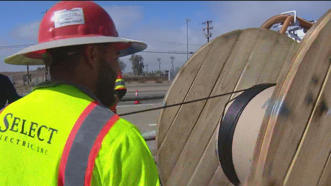 California begins construction on fiber-optic broadband network - YouTube