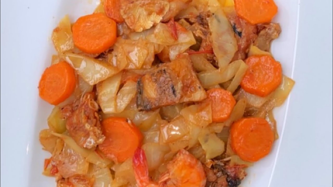 Poisson salé au chou blanc #poissons #recettefacileetrapide - YouTube