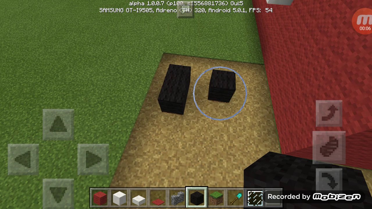 Minecraft PE : How To Build A Tractor - YouTube