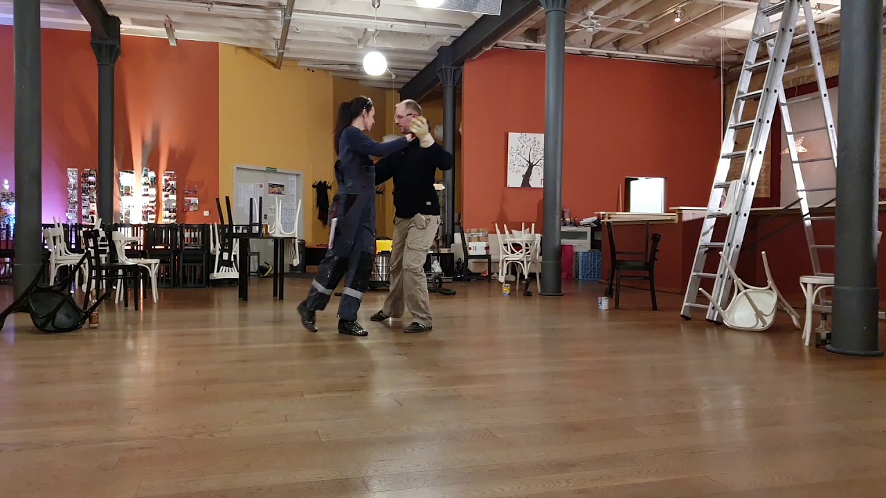 Tango Flores @work - YouTube