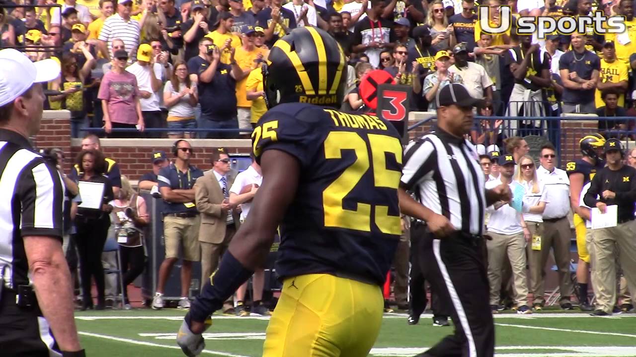 Thomas & McCray Celebrate After a Tackle for Loss - YouTube