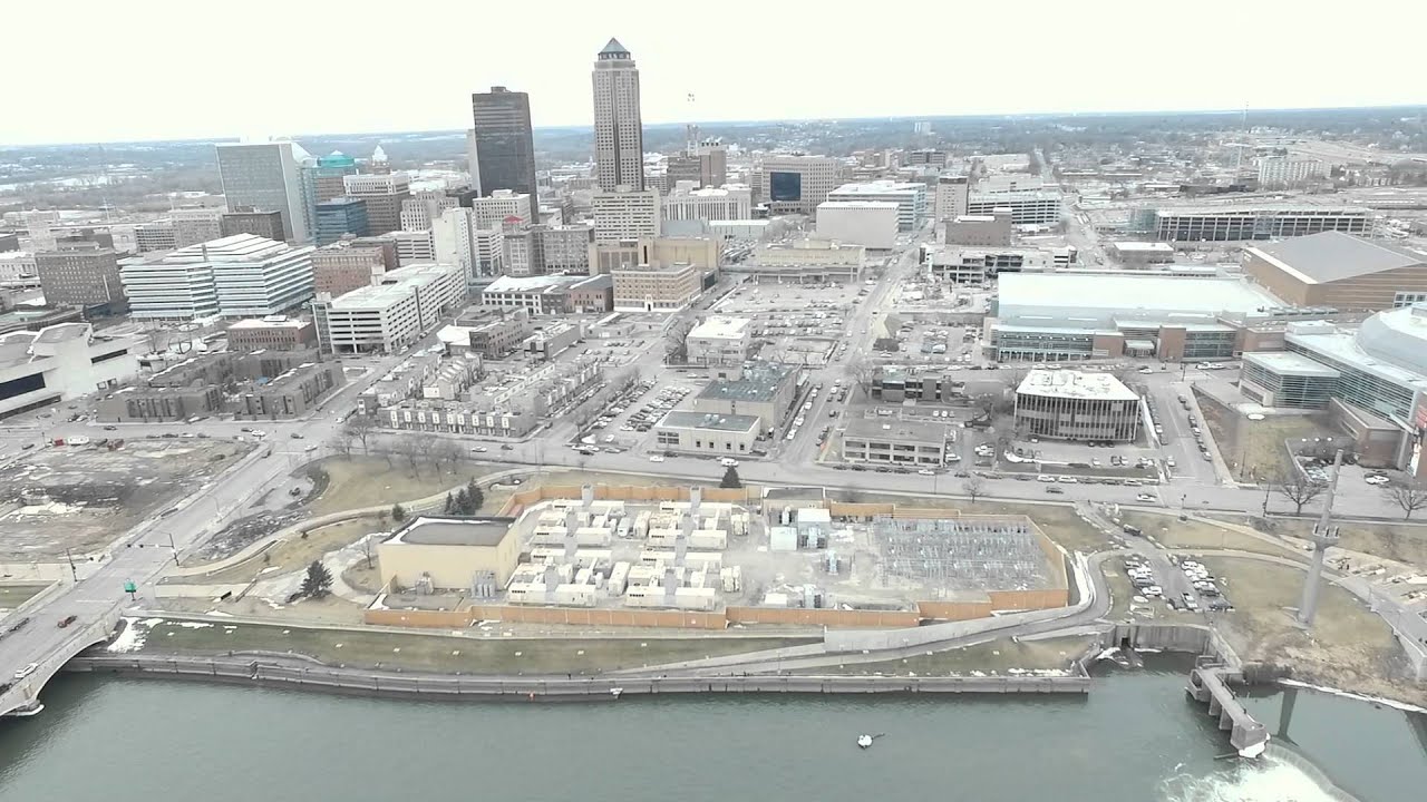 Downtown Des Moines from the River Walk - YouTube