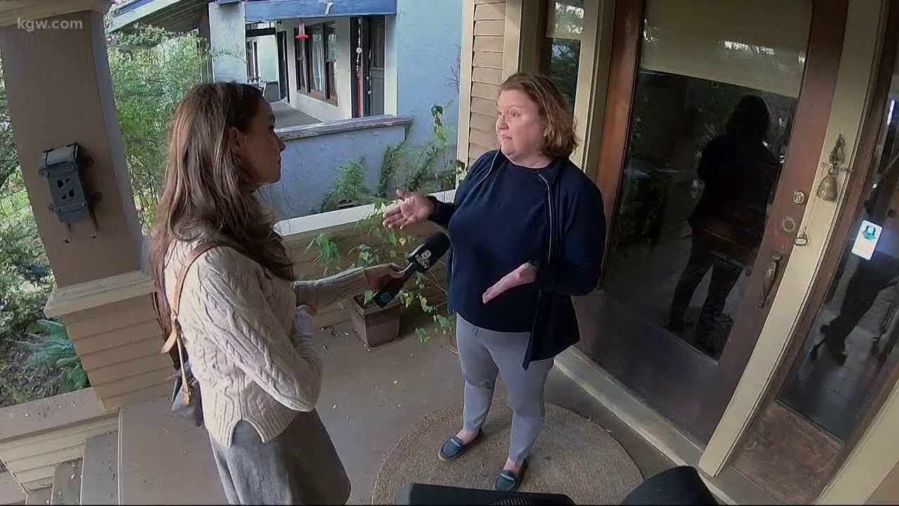 Pooping bandit strikes Portland neighborhood - YouTube