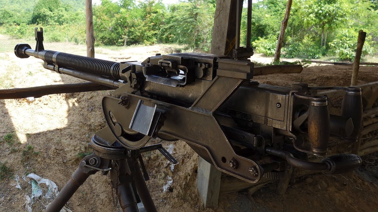 実弾射撃 DShK 38 重機関銃 12.7mm (DShK 1938 HMG 12.7mm) - YouTube