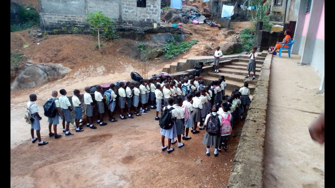 Simbo School Start of Day Singing 2022 1 - YouTube