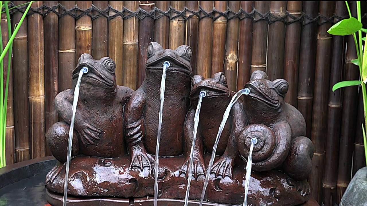 Frog In The Pond Fountain - YouTube