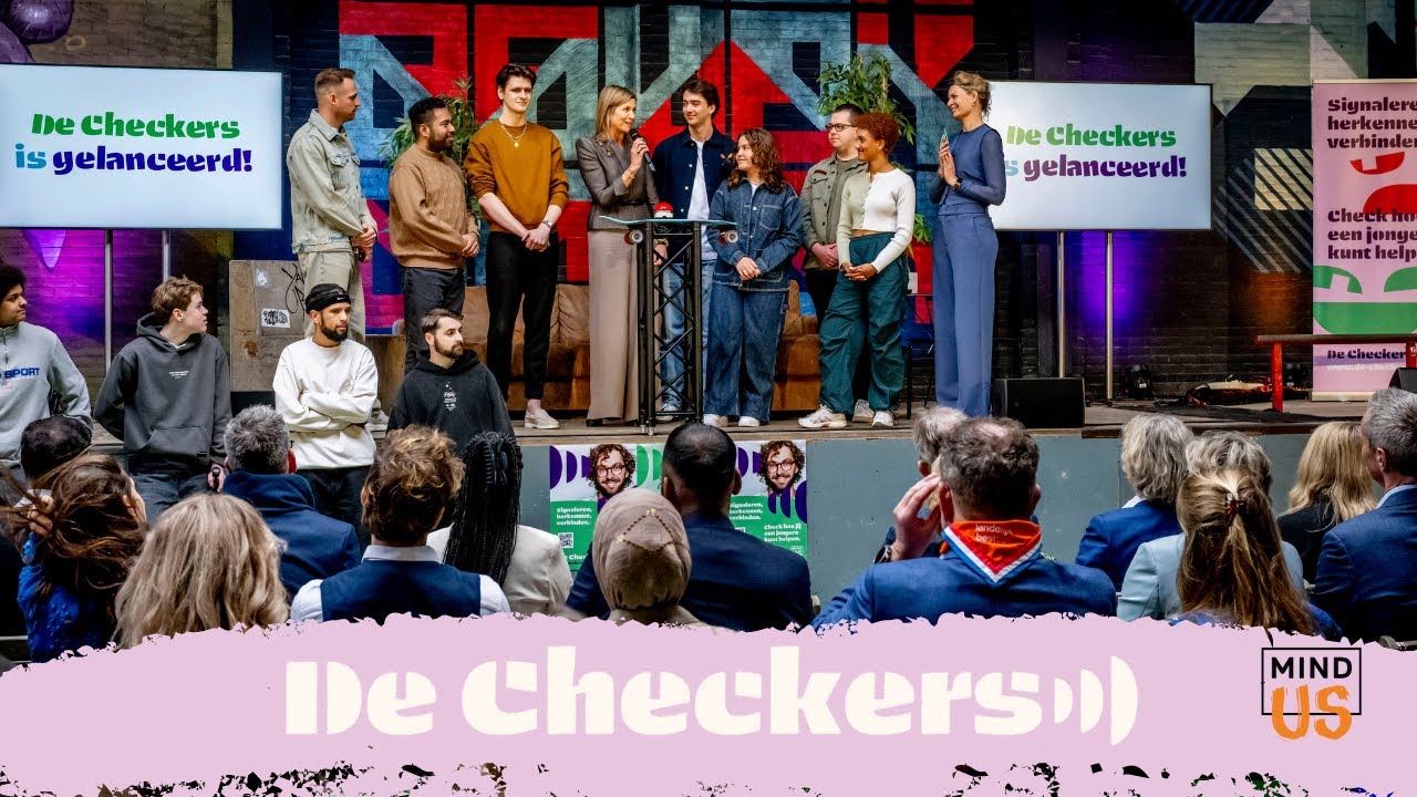 LANCERING DE CHECKERS | MIND Us - YouTube