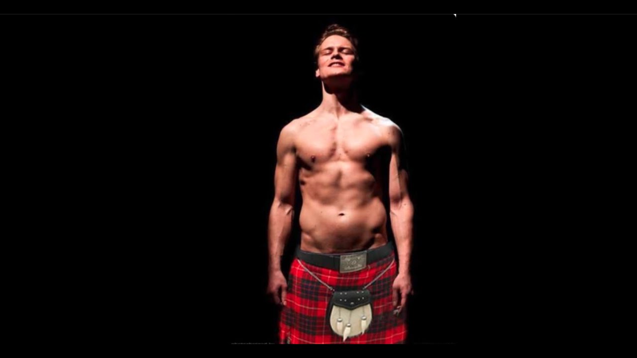 Sam Heughan Outlander Kilt