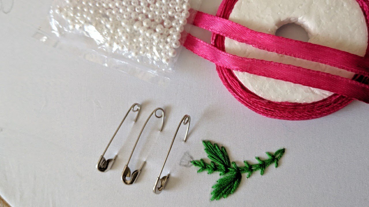 Amazing Hand Embroidery Flower Design trick with sefaty pin .Very Easy ...