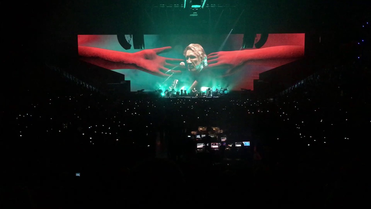 Roger Waters in Kansas City Wish You Were Here - YouTube