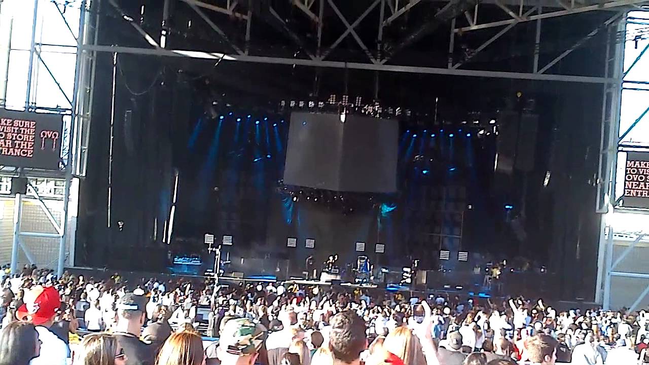 2 Chainz @ OVO FEST 2012 (Molson Amphitheatre) (Toronto, Ontario ...