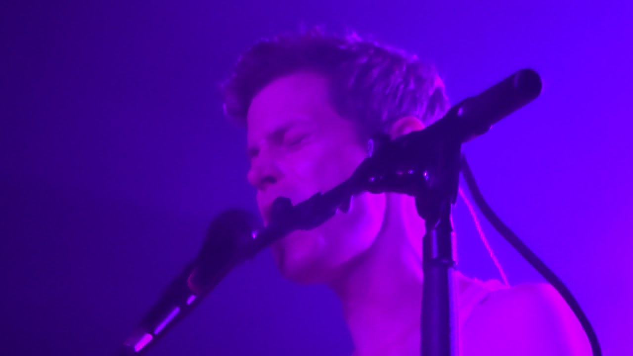 Perfume Genius - Alan - Berlin Nov 2017 (6/7) - YouTube