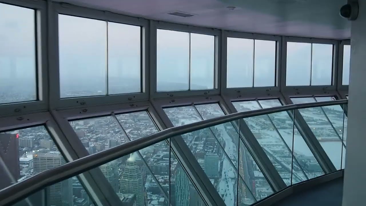 CN Tower Toronto Skypod - YouTube