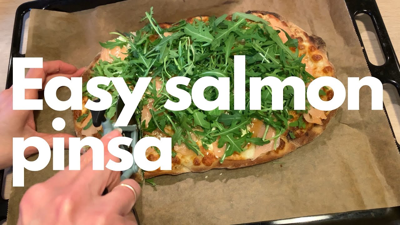 Easy salmon pinsa. I suggest preparing pinsa using a ready-made base ...