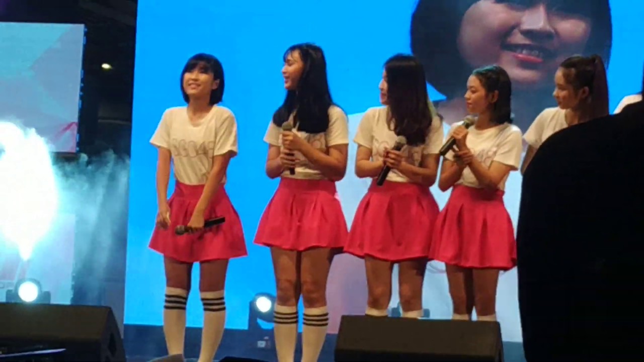 [181222 fancam] SGO48 Debut Event - Yuumi's MC & Aitakatta - YouTube