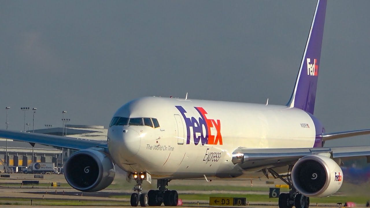 Rocket Launch Up Close Jet Blast Heavy and Executive Jet Lovers Special ...