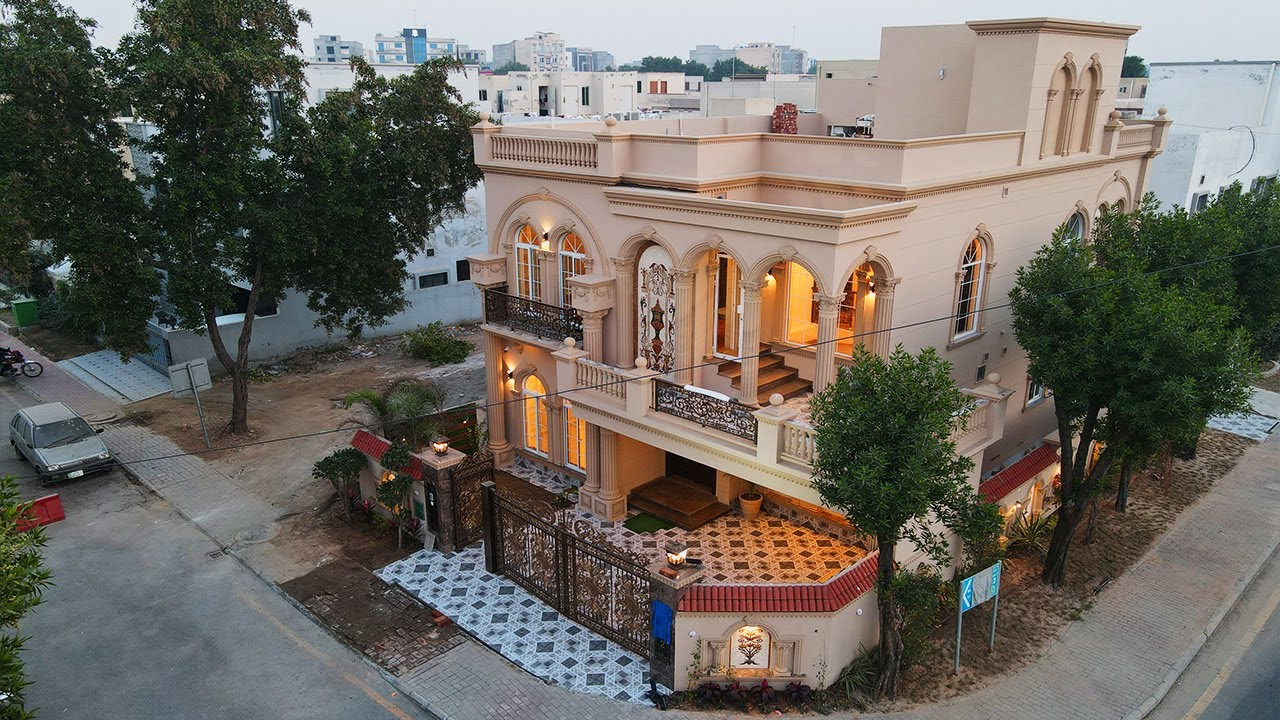 10 Marla Very Beautiful Corner Spanish Design House 🏡 In Bahria Town ...